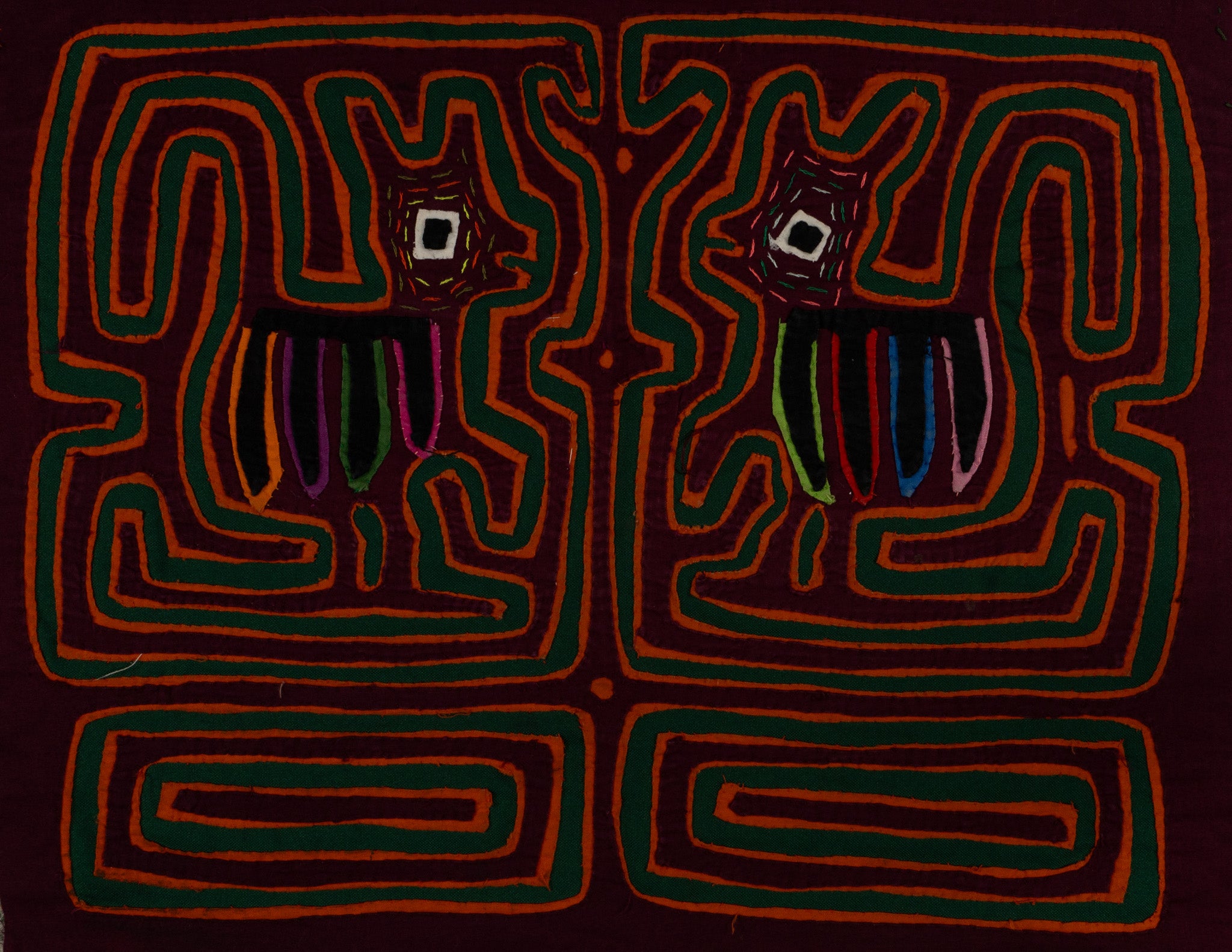 Traditional Maroon Orange And Green Puppy Dog Mola – TraderBrock